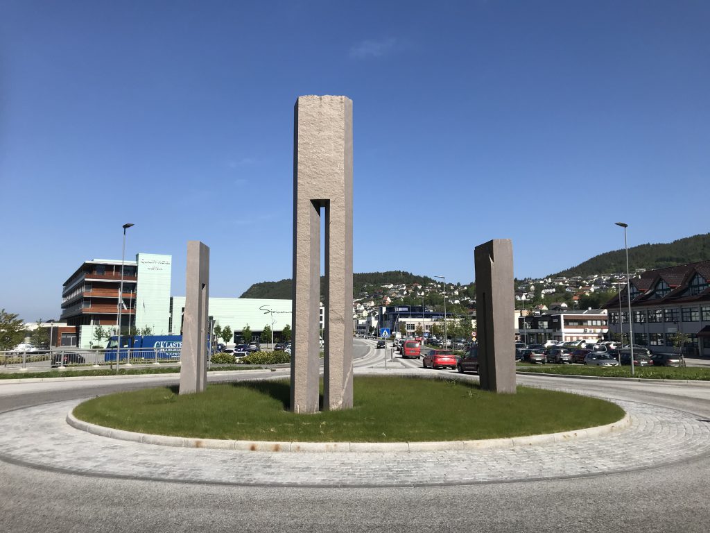 Ulsteinvik – Visit Ulstein – Ute i havgapet, blant knausar og strand